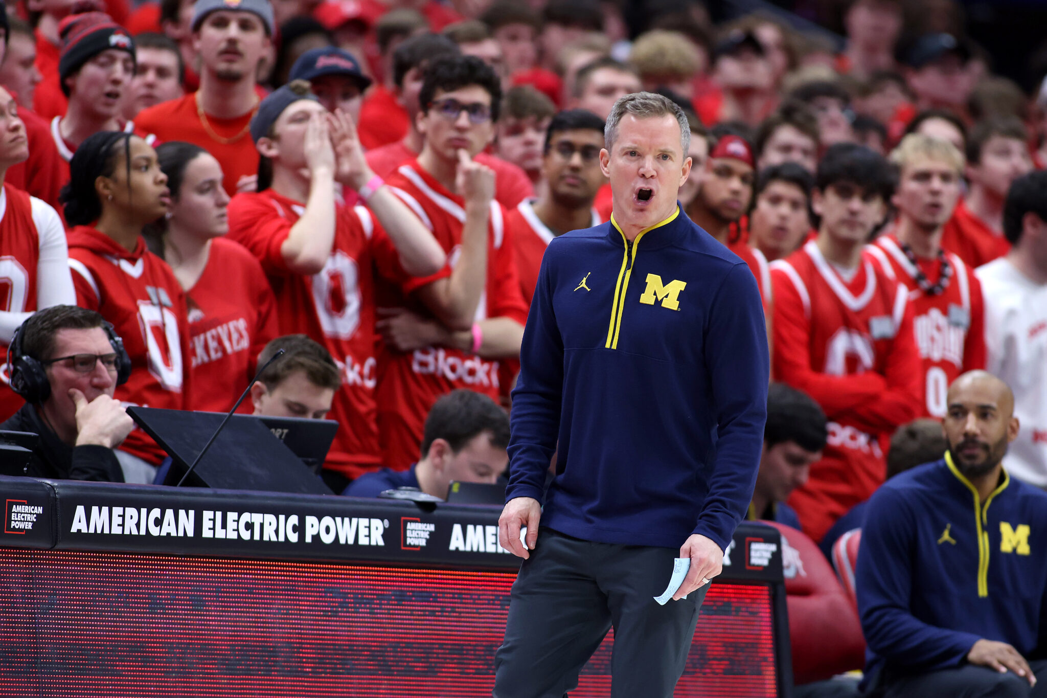 #20 Michigan Edges Buckeyes with Late Rally in Rivalry Win at Ohio ...